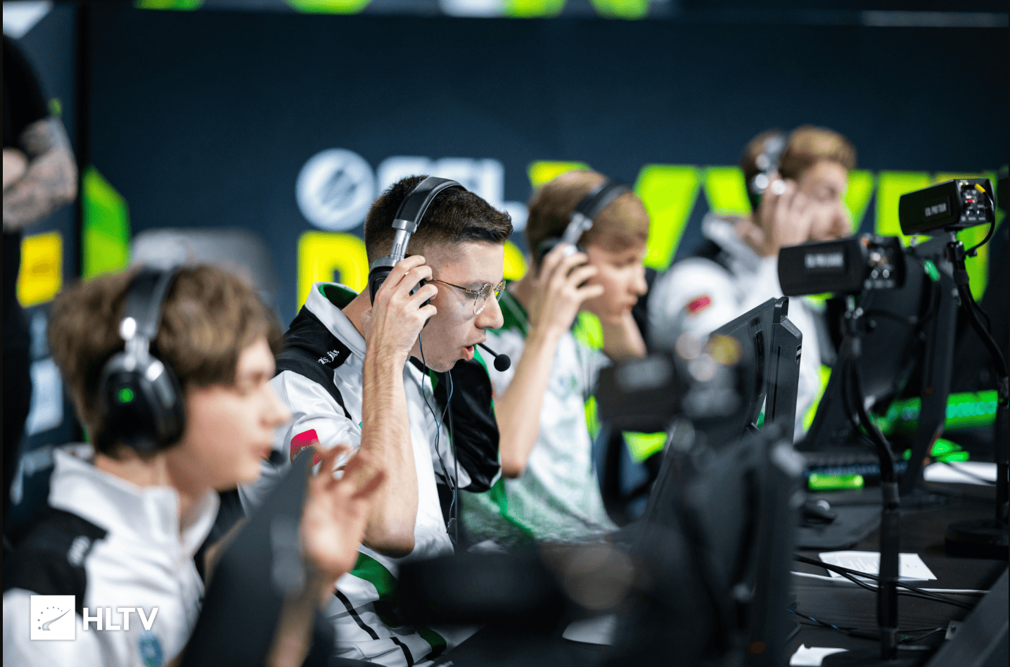 谁能够以全胜晋级EPL下一阶段的比赛？-CS2-虎扑社区